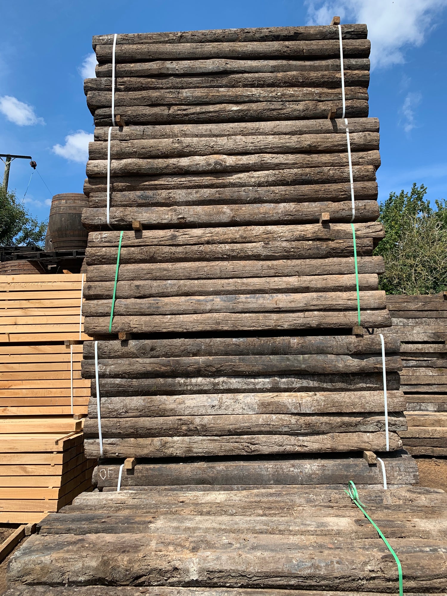 Reclaimed Railway Sleepers | Used Railway Oak Sleepers – Davids Timber LTD